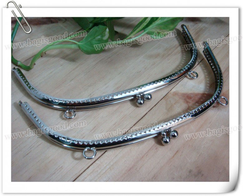 20CM Double-Loops Curved Purse Frame | BagIsGood